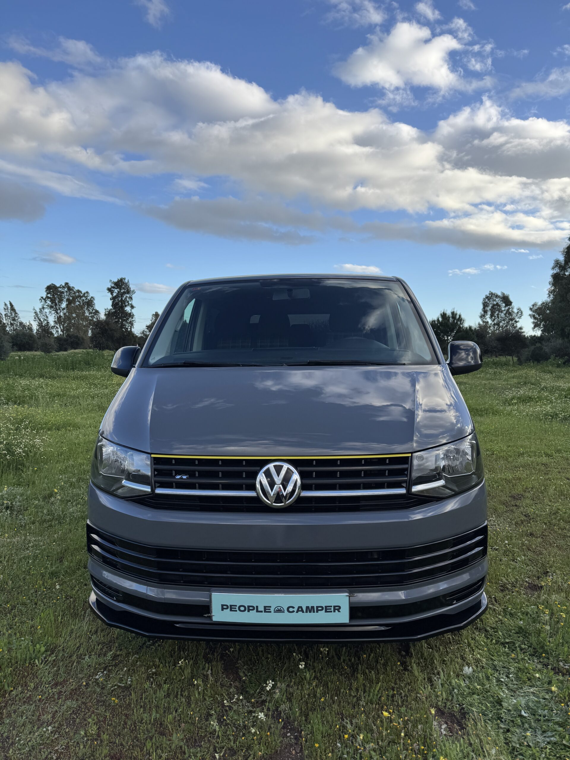Volkswagen T6 Caravelle R-Line - People Camper